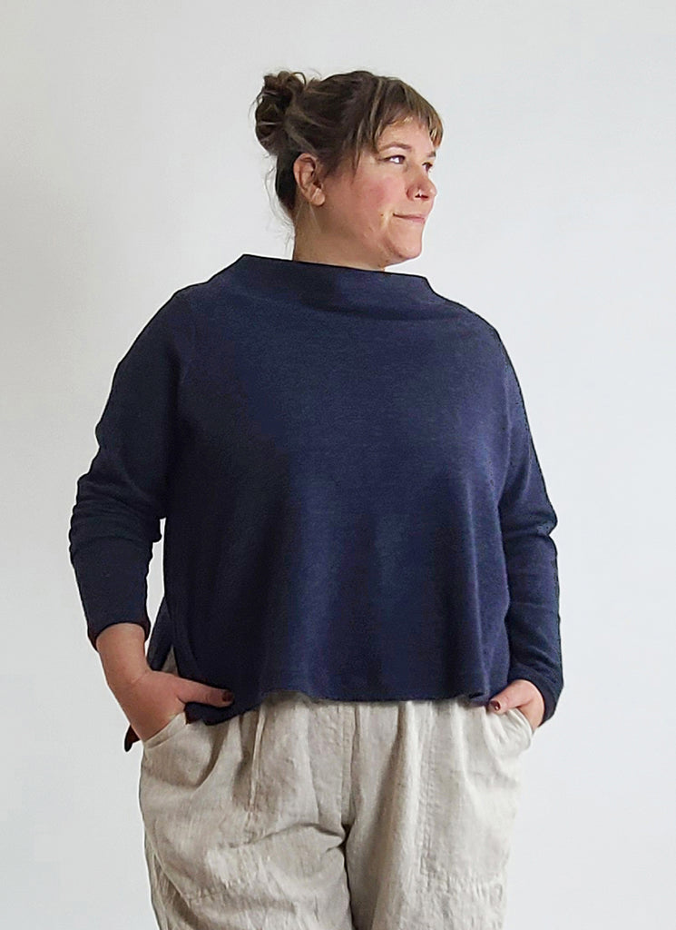 Toaster Sweaters Curvy Fit Sewing Pattern (Printed) – Sew House Seven