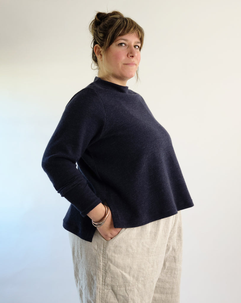 Toaster Sweaters Curvy Fit Sewing Pattern (Printed) – Sew House Seven