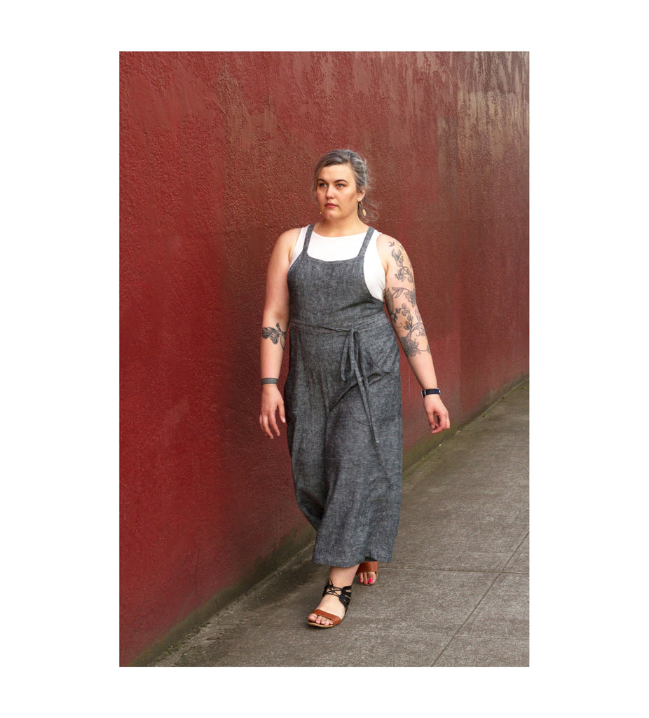 Burnside Bibs Curvy Fit Sewing Pattern (Printed) – Sew House Seven